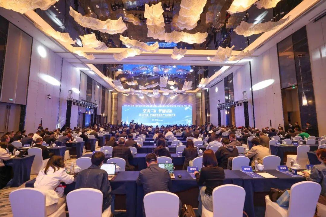 零重力多旋翼ZG-ONE、倾转旋翼ZG-T6、电动固定翼RX1E-A三机同框 - 知乎