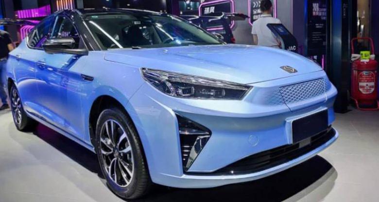 新增换电版，售16.89万元，思皓E50A为何不值得买？ - 知乎