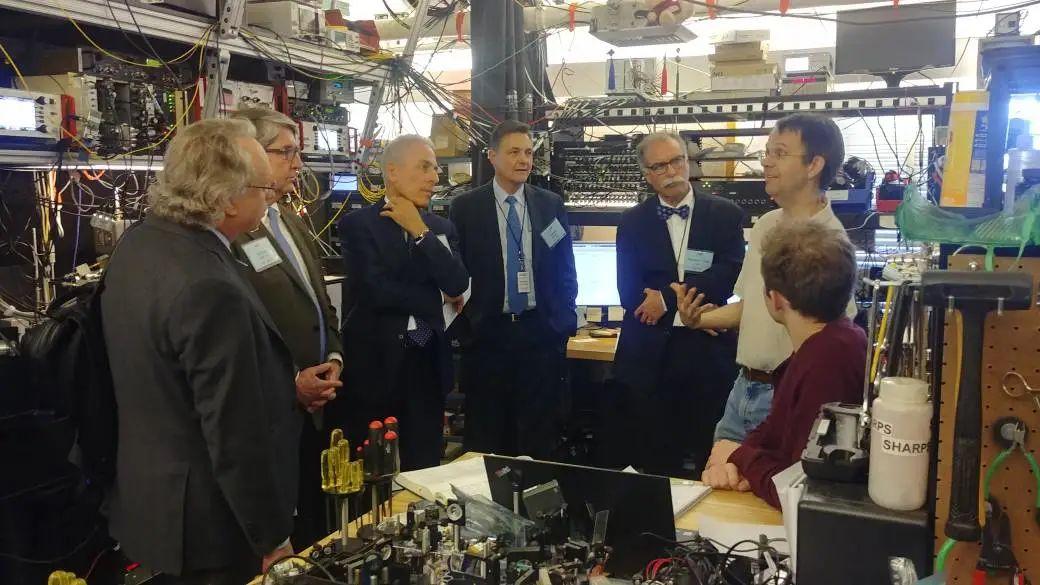 回顾光学相关的诺奖，寻找THORLABS的印记 - 知乎