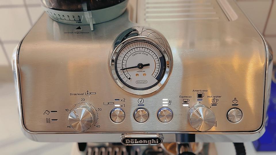 居家咖啡馆｜秋天最热门的5款咖啡，德龙EC9155.GR半自动咖啡机帮你搞定！ - 知乎