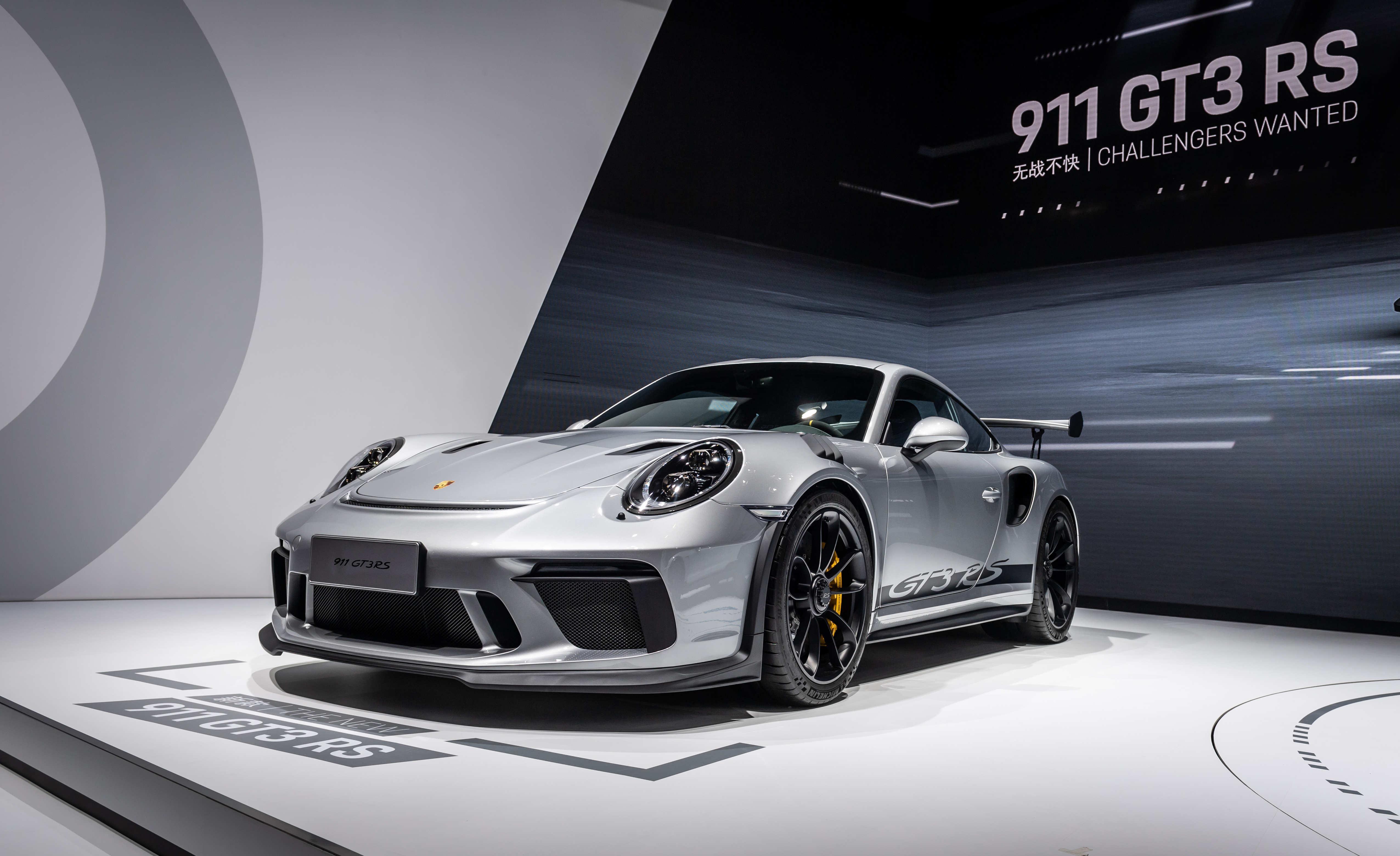 为什么说911是世界上最经典的跑车！ - 知乎