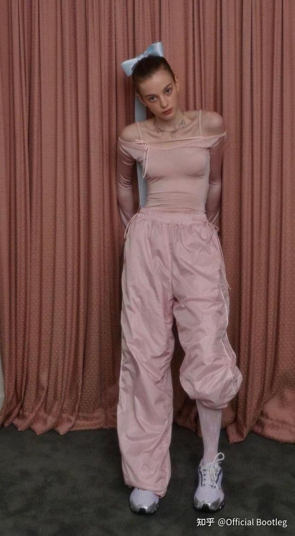 balletcore | 2023的辣妹密码 - 知乎