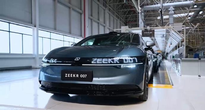 极氪007将于明日上市，20万级就能体验800V超充！ - 知乎