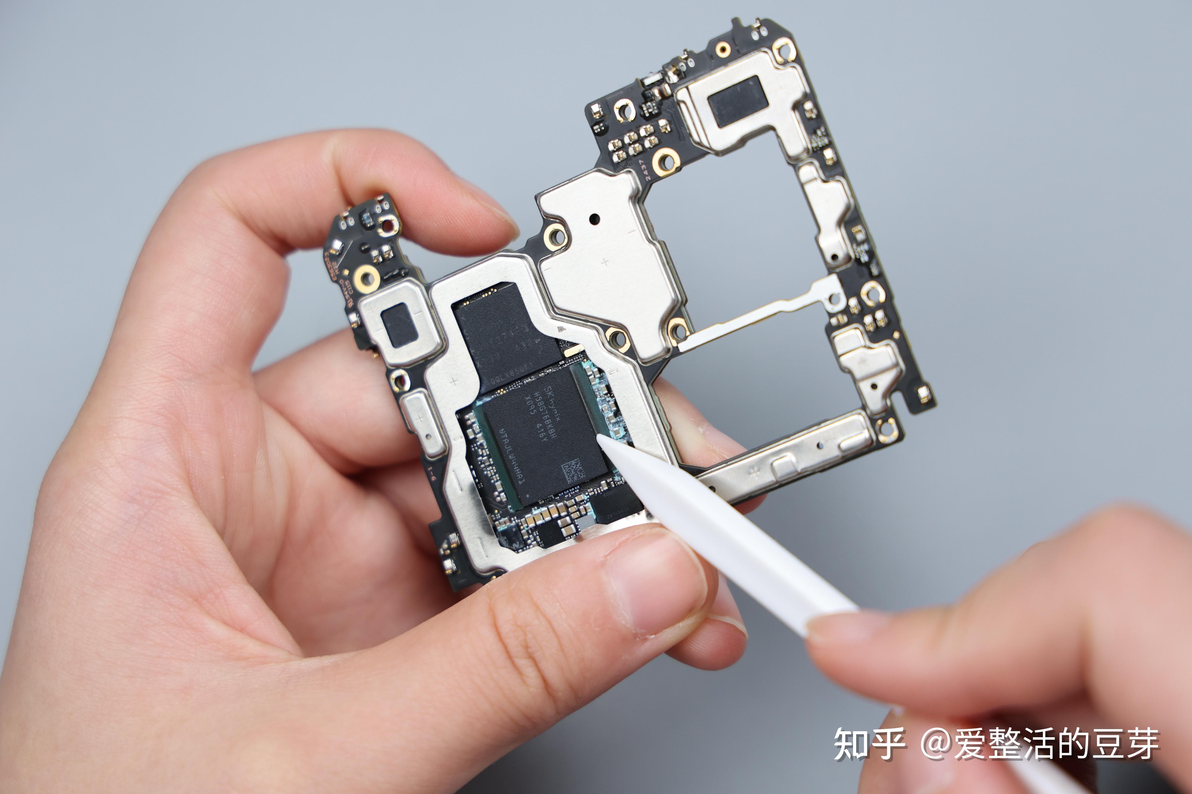 一加 13 首发拆解：全方位超 Pro 实力究竟如何？ - 知乎