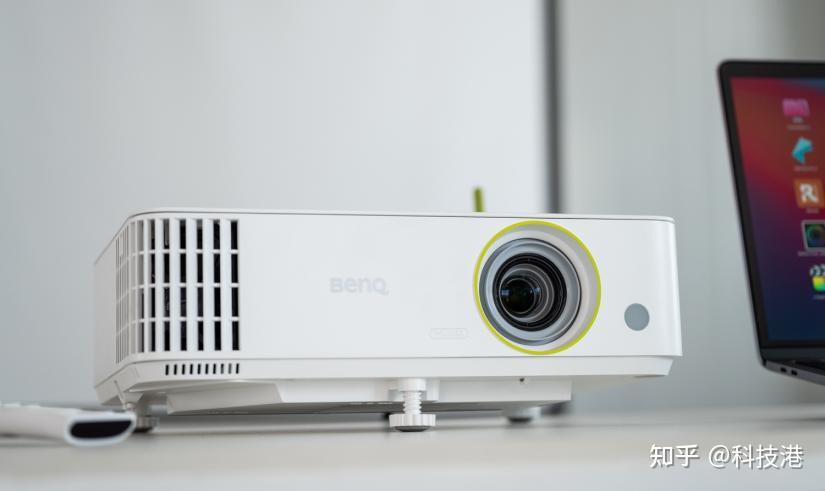 明基智能商务三代投影机，4000流明超清画质，E592旗舰机体验 - 知乎
