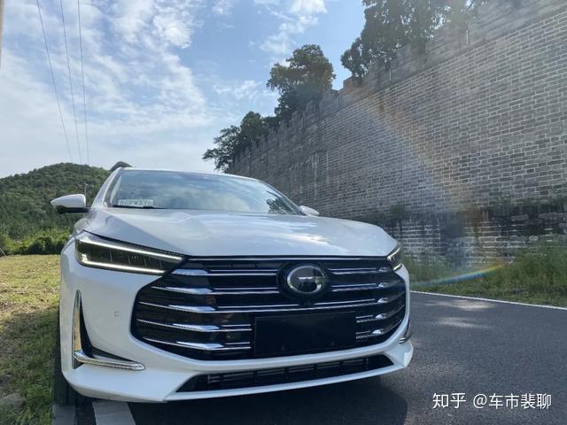 A级价格C级享受，咬定高端不放松——试驾全新传祺GA8 - 知乎