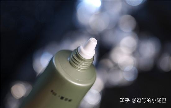 晚上要涂水和乳液吗 晚上护肤该怎么做 知乎