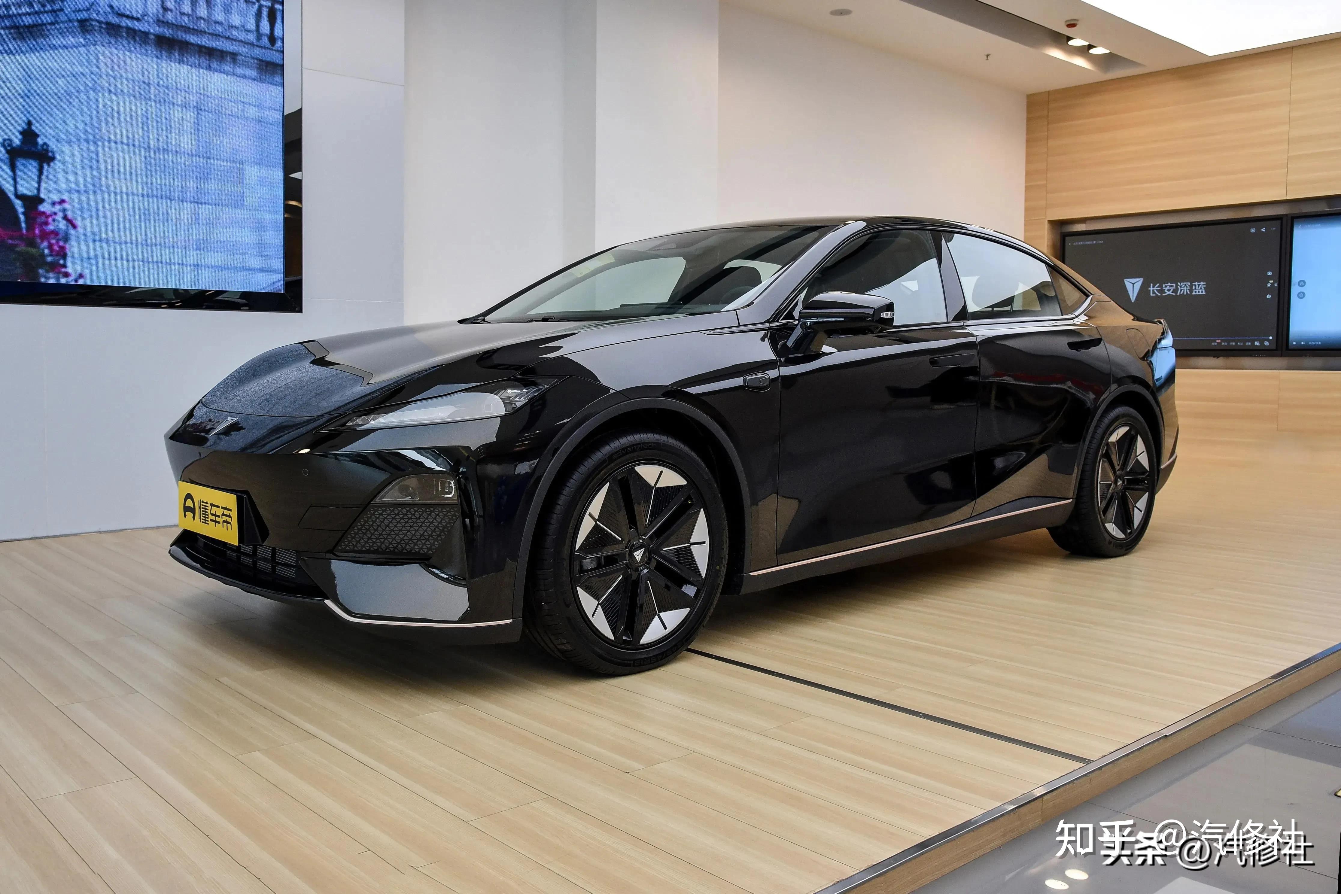 深蓝SL03对比比亚迪秦PLUS DM-i，增程式和插混的“对决”，选谁？ - 知乎