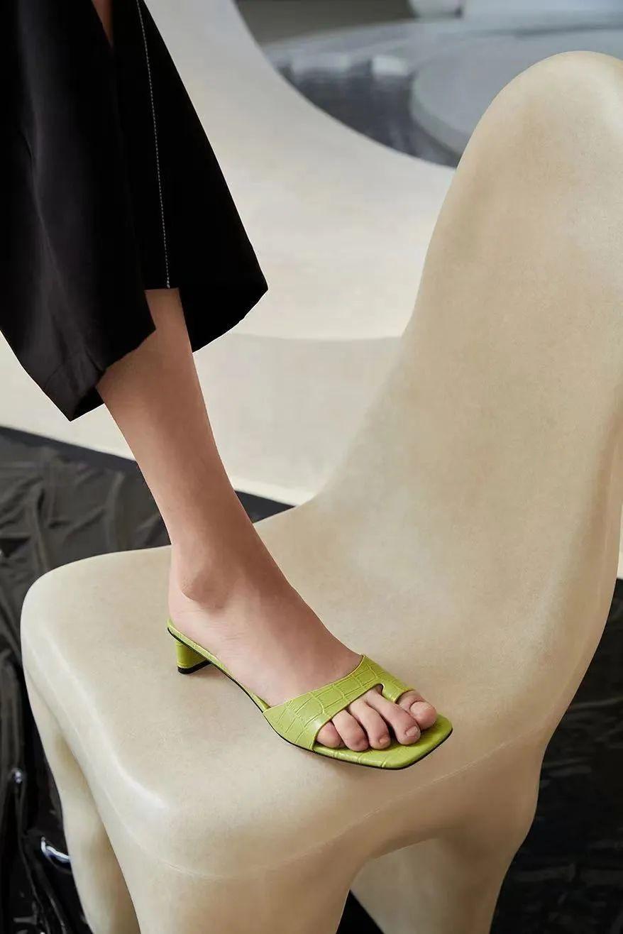 今年春夏新鞋，就从这6个趋势里挑！ - 知乎