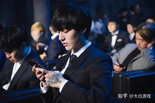 久违的JDG:Mystic，近日直播透露心声：去年其实很想续约AF。 - 知乎