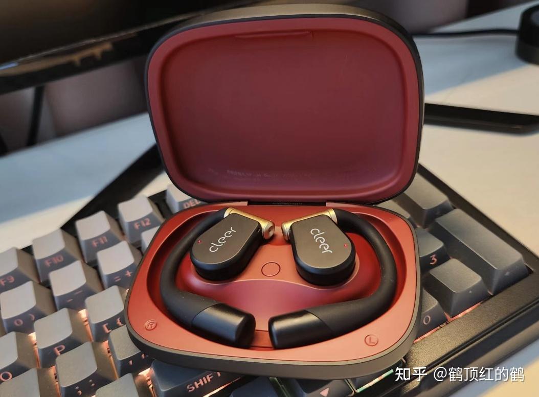 2025年开放式运动耳机到底怎么选？Cleer ARC 3、韶音OpenFit、Oladance OWS Pro、南卡OE Pro四款开放式 ...