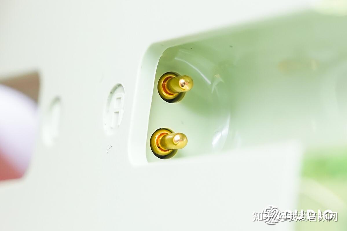 MONSTER魔声AIRMARS XKT08耳机拆解，迷你轻巧便携，舒适无感佩戴 - 知乎