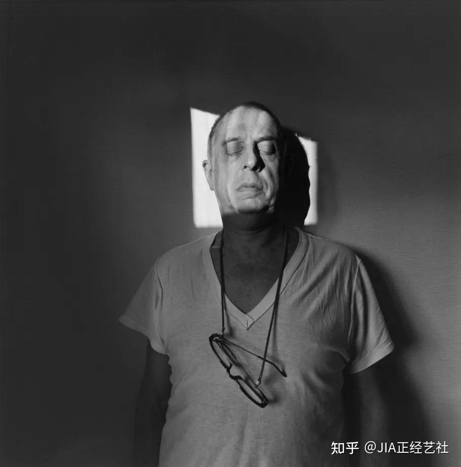 大师系列 / 被摄影选择的幸运儿 / 李·弗里德兰德（Lee Friedlander） - 知乎