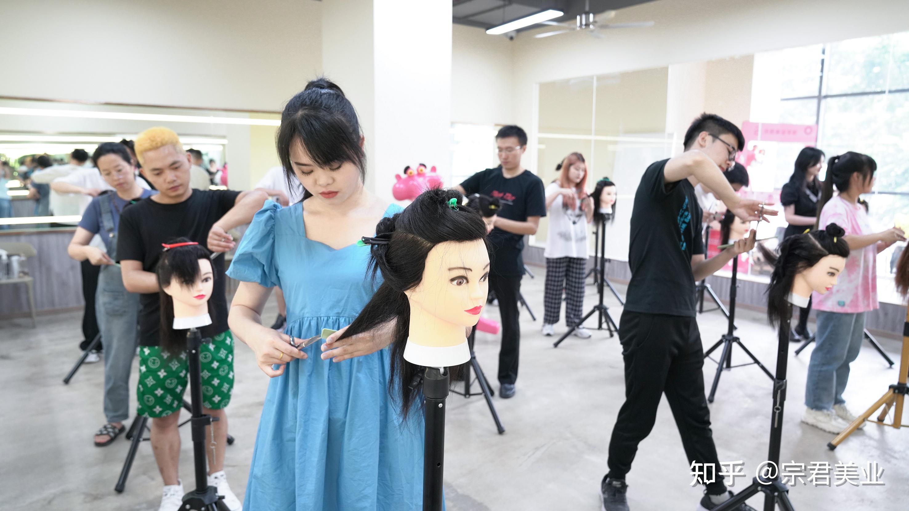 自己染发和去理发店染发有什么差别么？ - 知乎