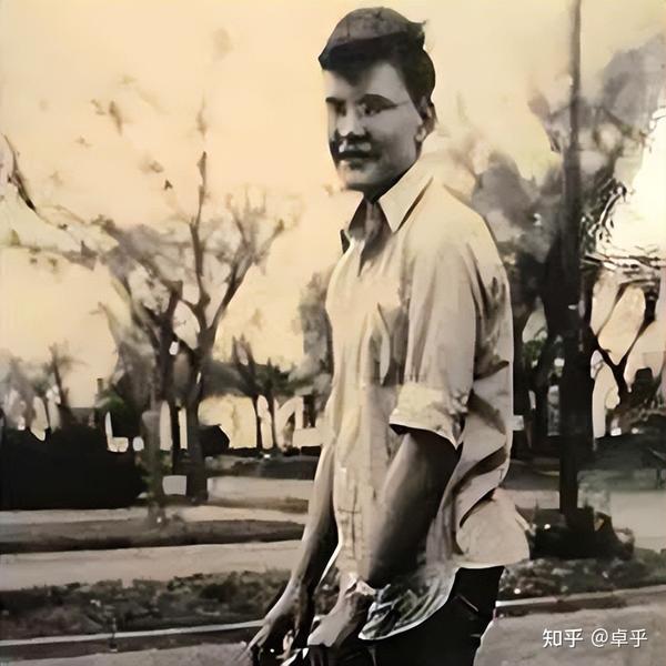 世界第一块集成电路的发明者：杰克·基尔比 - 知乎