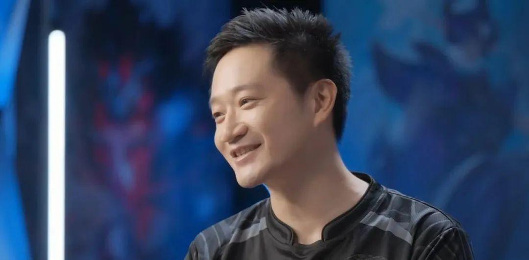 除了“为CNDOTA花了多少钱”，杨哥回答了所有问题 - 知乎