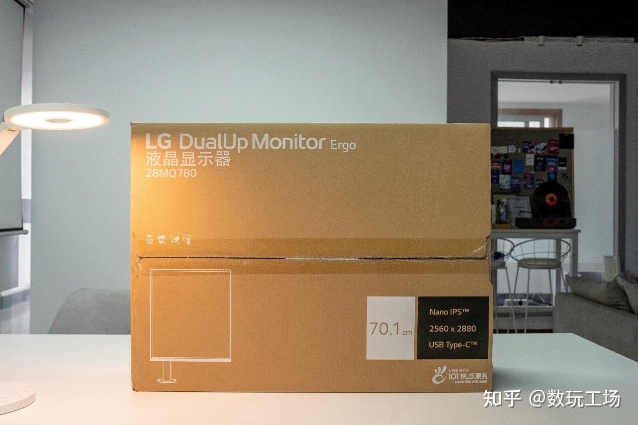 全球首款28英寸16:18魔方屏，LG 28MQ780开箱 - 知乎