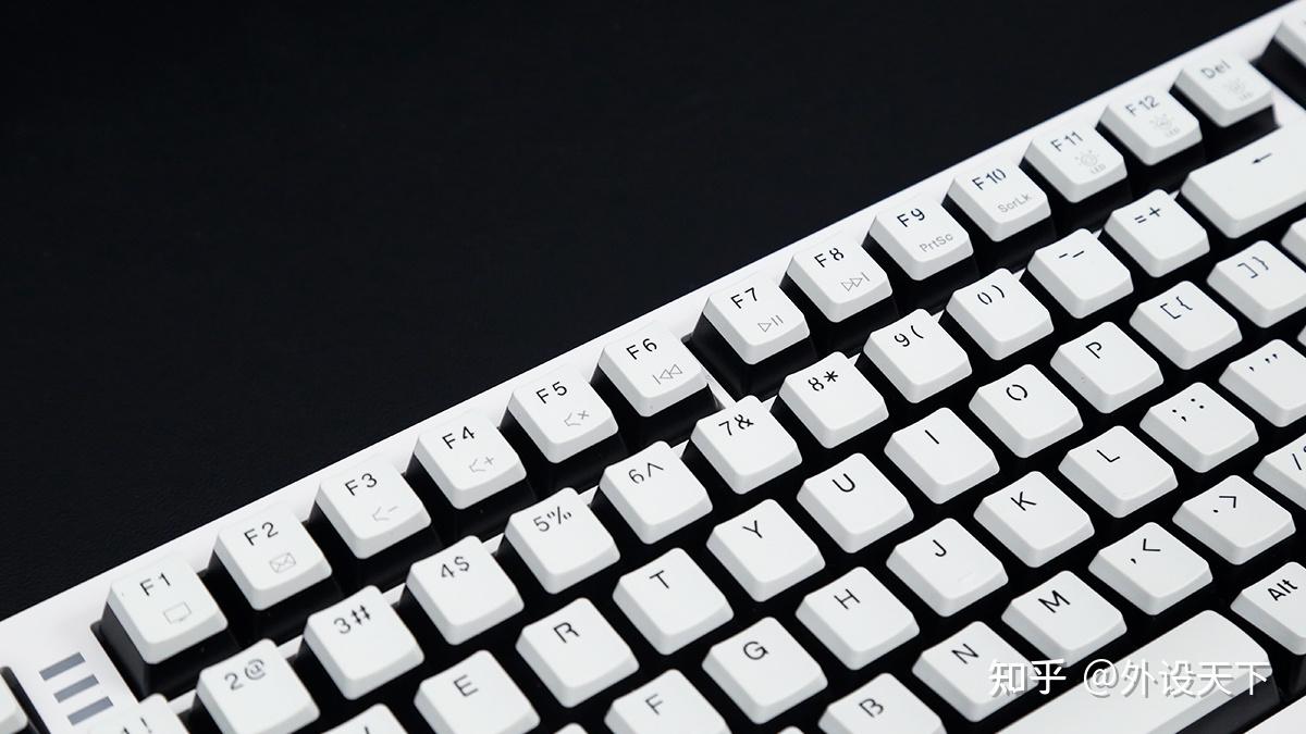 黑峡谷（Hyeku）X4无线双模机械键盘评测：新配列，新选择