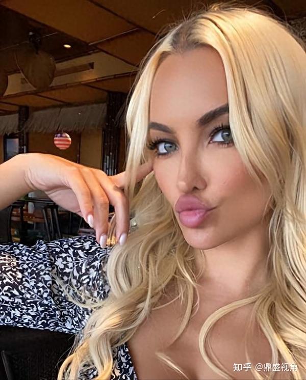 Pb家的顶级美女模特 林赛·佩拉斯 Lindsey Pelas 知乎