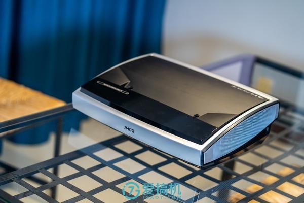 极致 4K 体验，坚果 U1 4K 激光电视体验 - 知乎