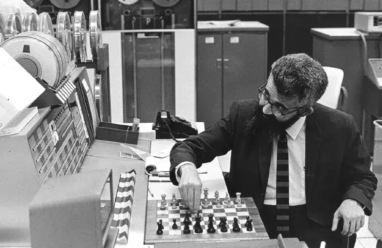 猿传奇 | John McCarthy：你现在熟知的 AI 理论，离不开他六十年前的奠基 - 知乎