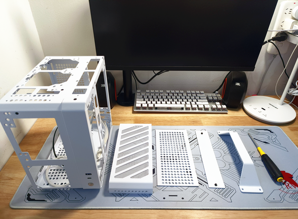 可能是最详细的机械大师C24 ITX机箱装机分享！ - 知乎