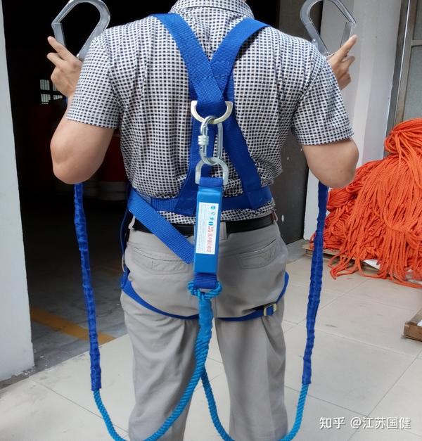 专家解析|新国标GB6095《坠落防护安全带》已实施！ - 知乎