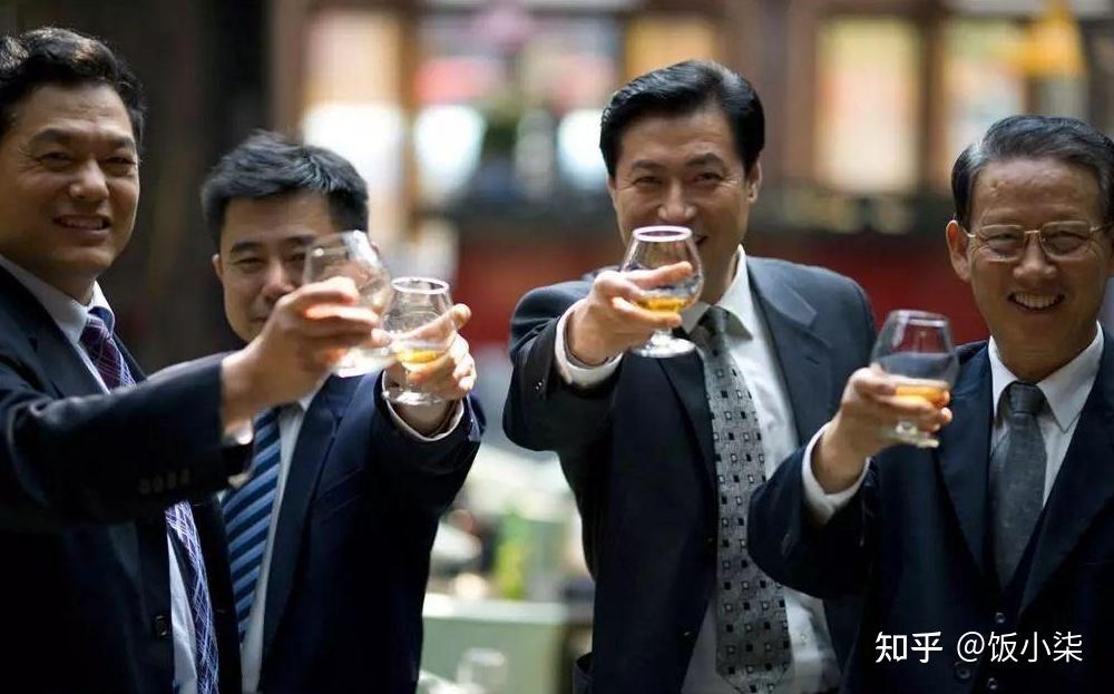 轮到你敬酒，别傻傻地不说话，牢记3句“敬酒话”，让人另眼相看 - 知乎
