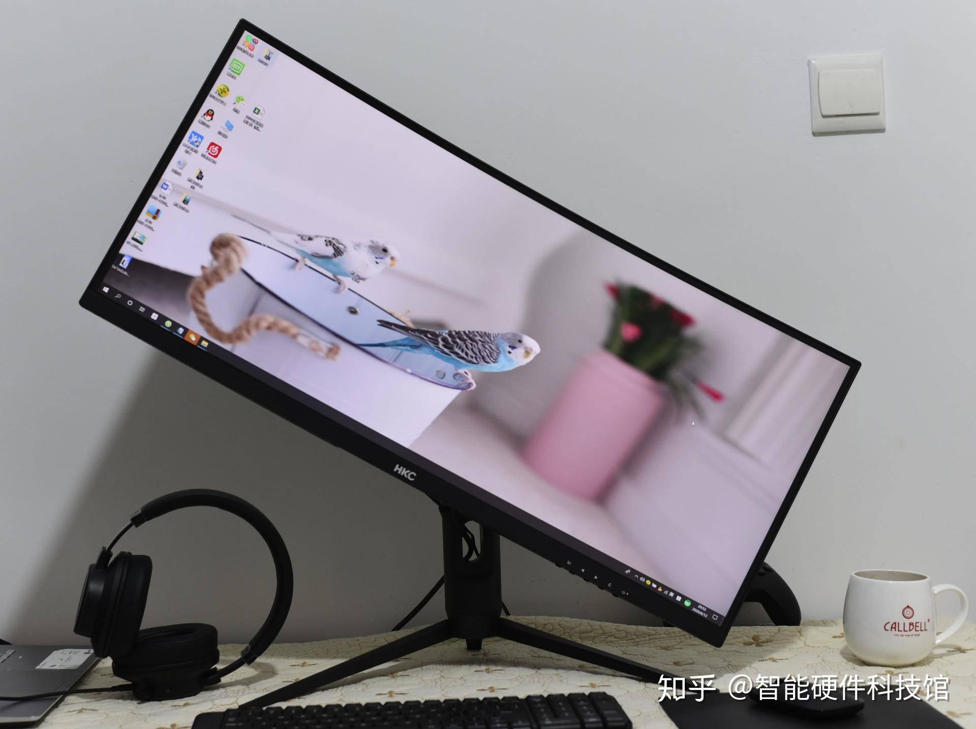 1000-2500带鱼屏求安利，曲面带鱼屏好一点还是直的好？ - 知乎