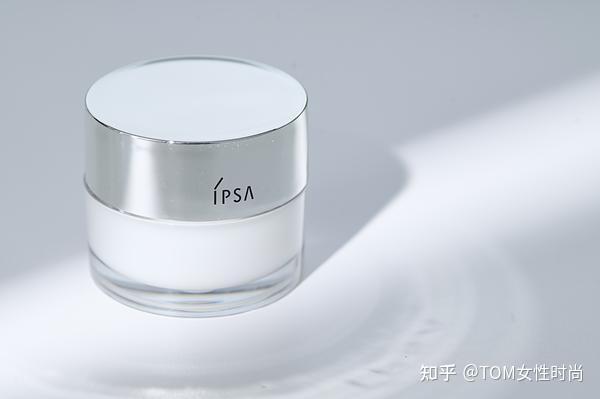 IPSA怎么样？好用吗？2022母亲节IPSA 流金姊妹联手登场！流金香槟塔直接奉上，一起让肌肤直达＂嫩嫩嫩＂巅峰！ - 知乎