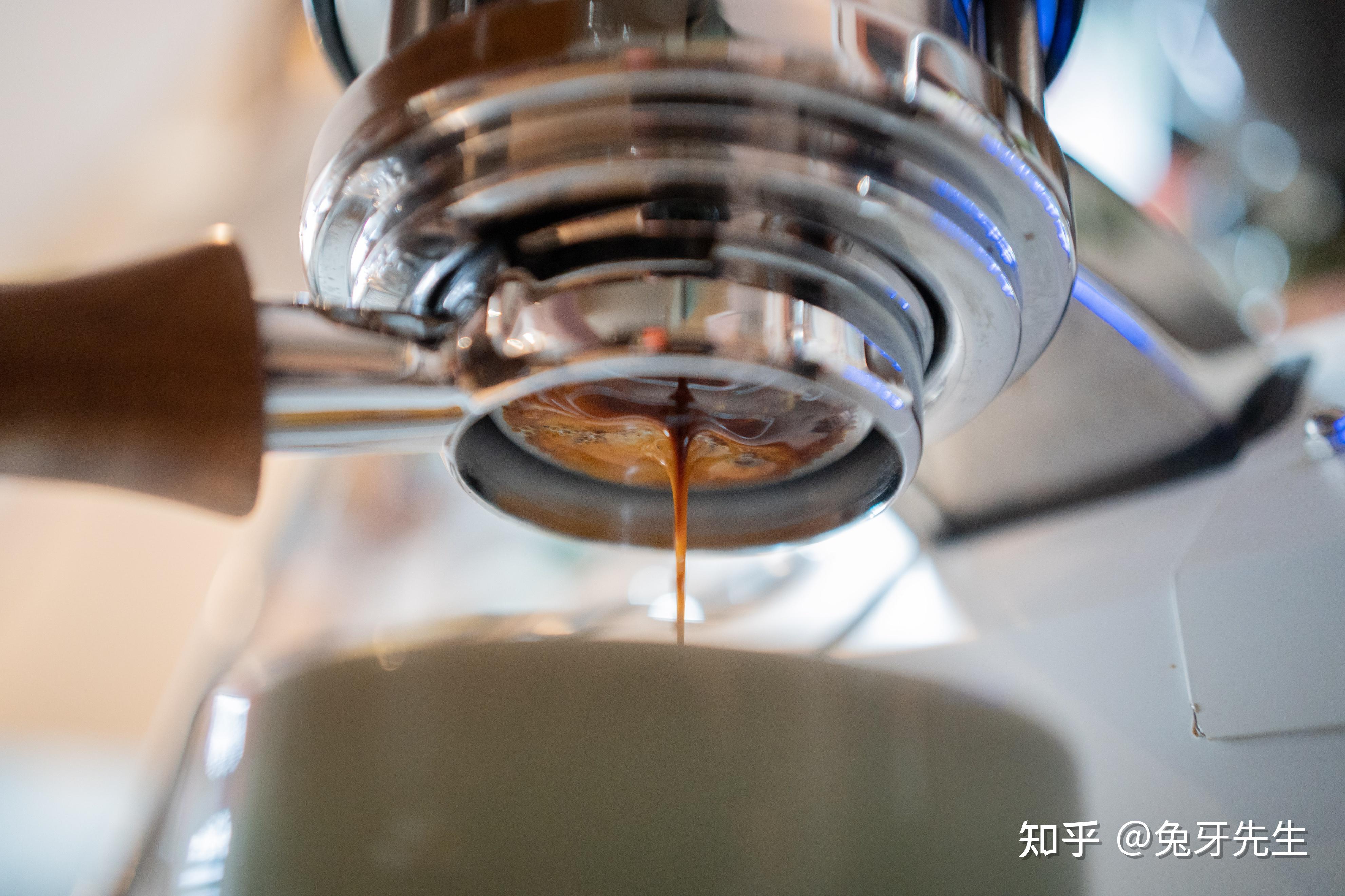 64mm平刀搅局者已现身，百胜图新品E6 Air磨豆机上手初体验 - 知乎