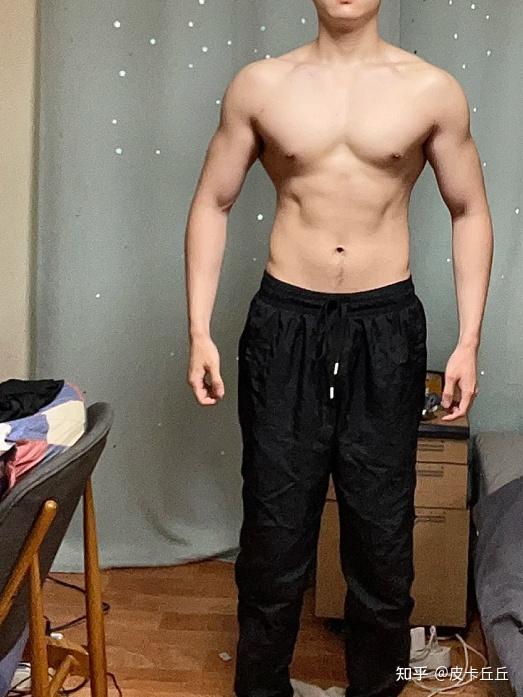 男生如何在短时间内快速变帅？（分分钟让你变男神） - 知乎