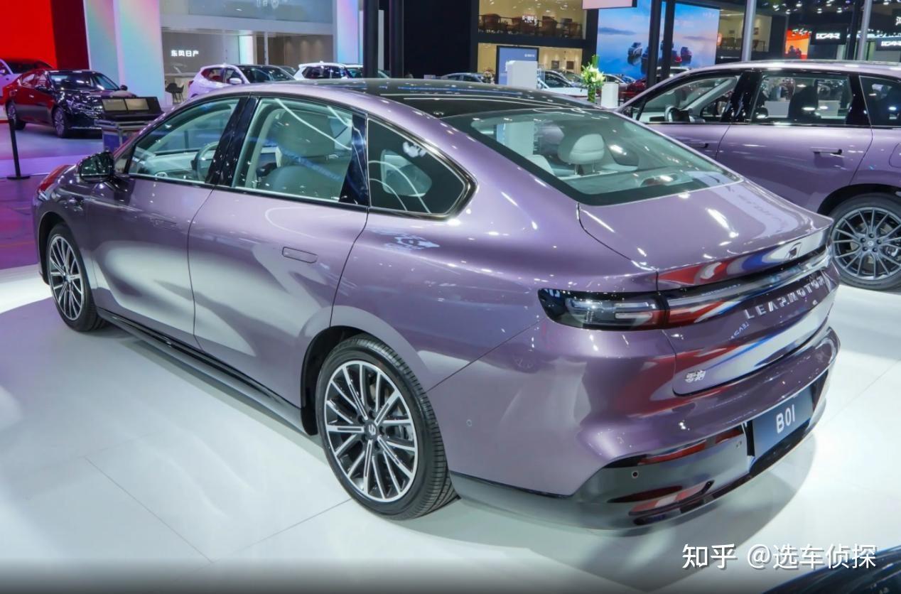 8.98万起的零跑B01，高低配差价3万怎么选？入门款配手动座椅 - 知乎