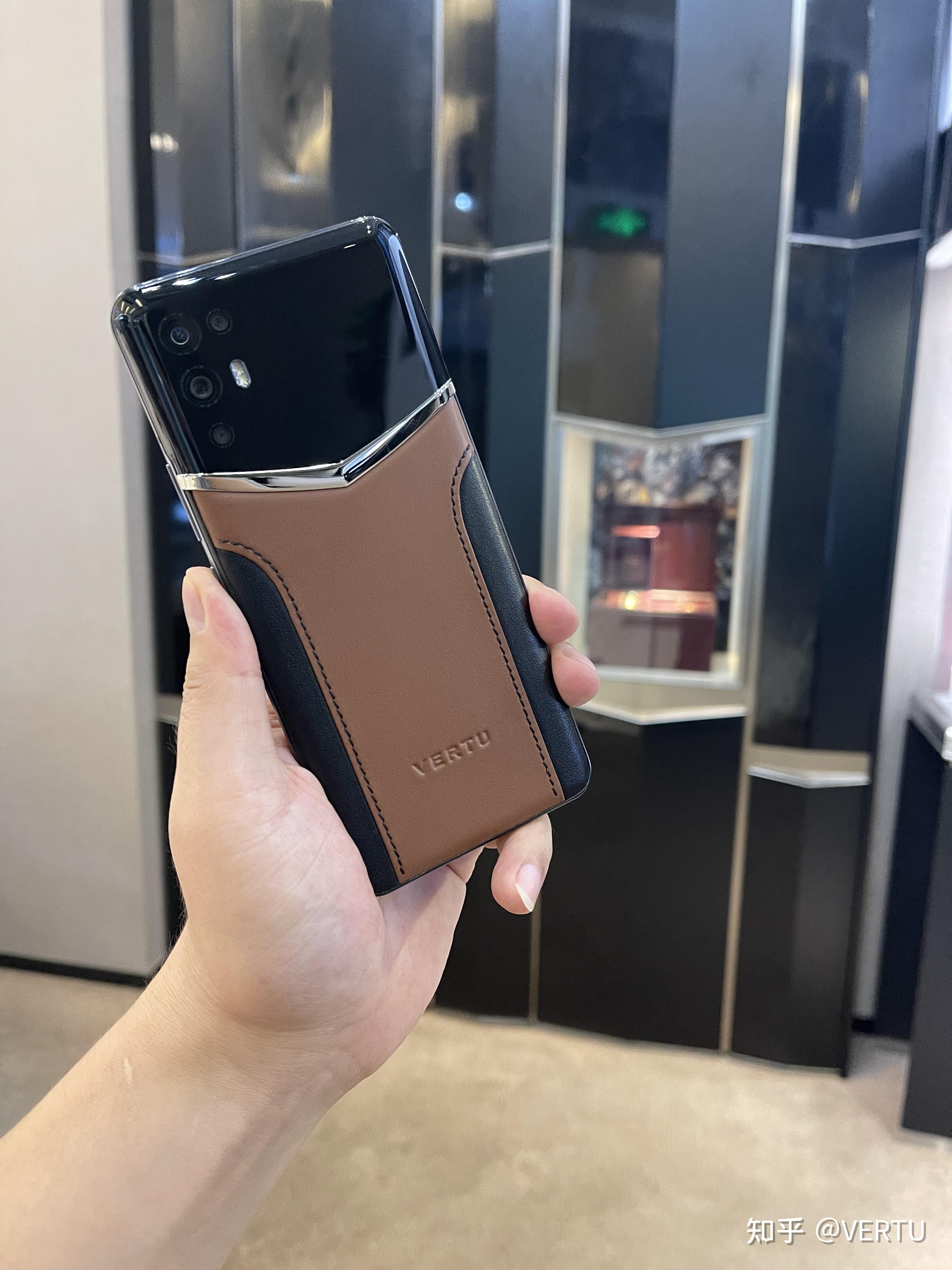 VERTU新款高性能商务手机5G iVERTU——威图手机专卖店总店热销中 - 知乎