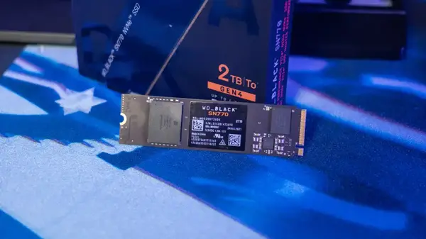 西部数据WD_BLACK SN770评测：PCIE4.0到底如何？ - 知乎