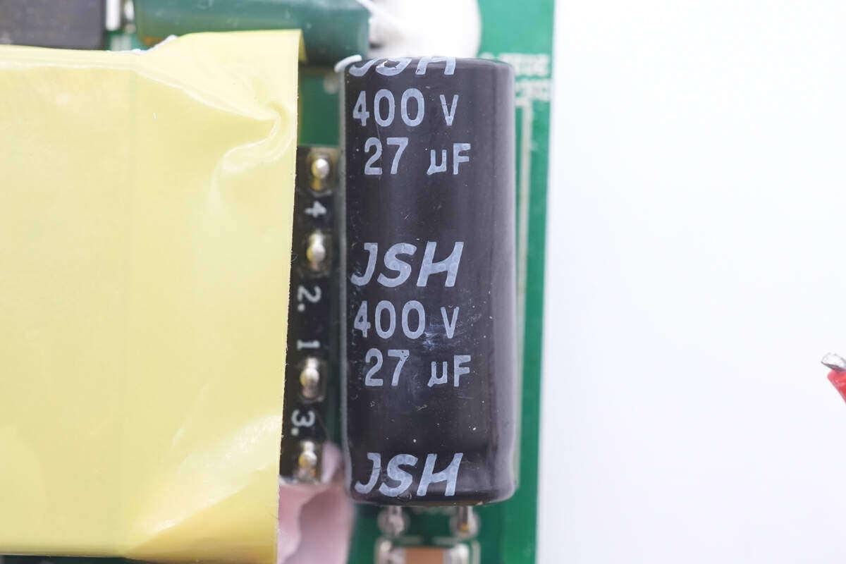 拆解报告：辉越光电65W氮化镓超薄充电器HL65C001 - 知乎