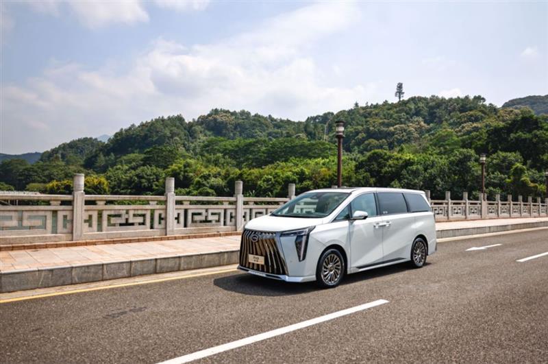 再树中国高端MPV新价值，传祺M8宗师越级而来 - 知乎