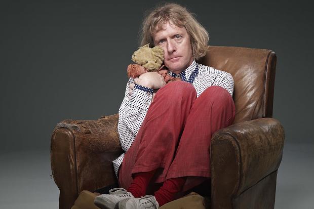 格雷森·佩里（Grayson Perry）的陶器／淘气世界 - 知乎