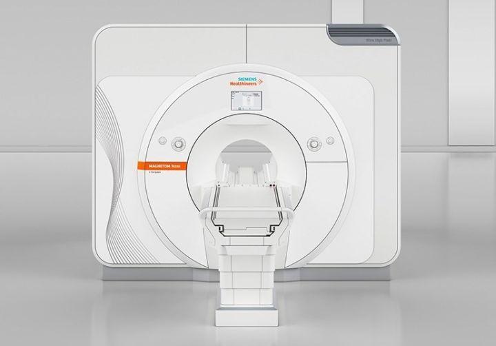 重大突破！临床磁共振进入7T时代！ - 知乎