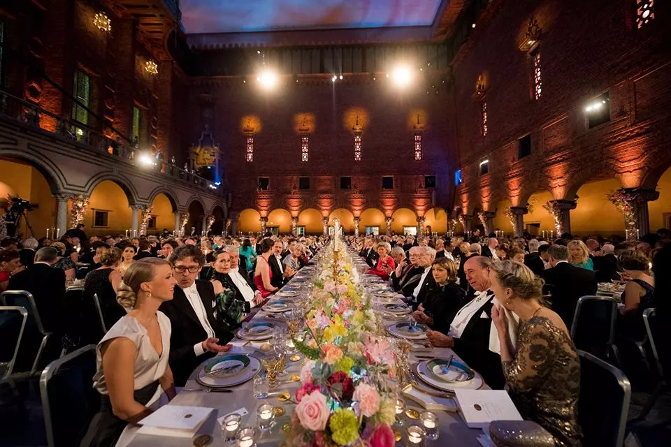 如何连续三年成为诺贝尔晚宴花艺设计师？ - 知乎