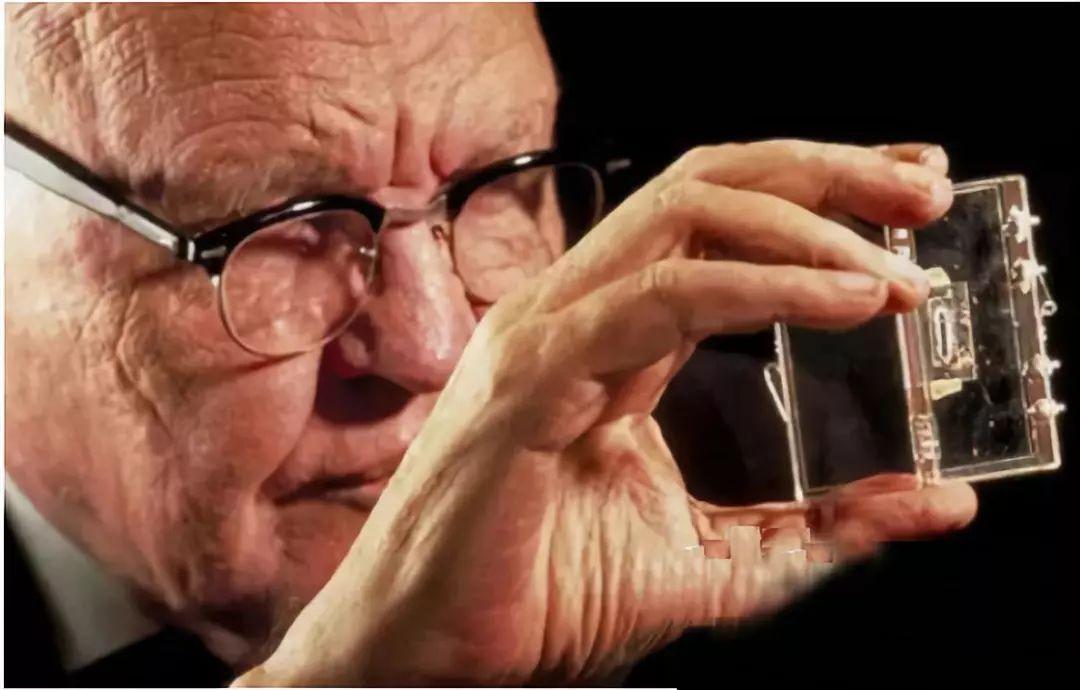 世界第一个集成电路的诞生-Jack Kilby - 知乎