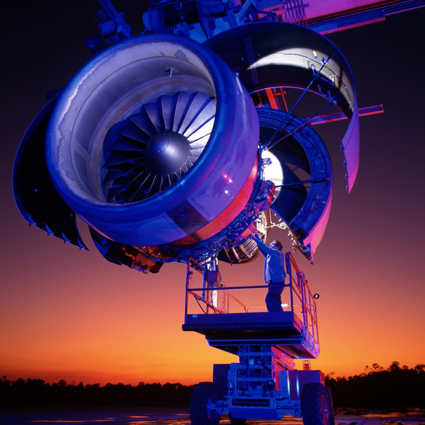 PW4000-112 Engine _ Pratt & Whitney (Boeing 777-200/-200ER/-300) - 知乎