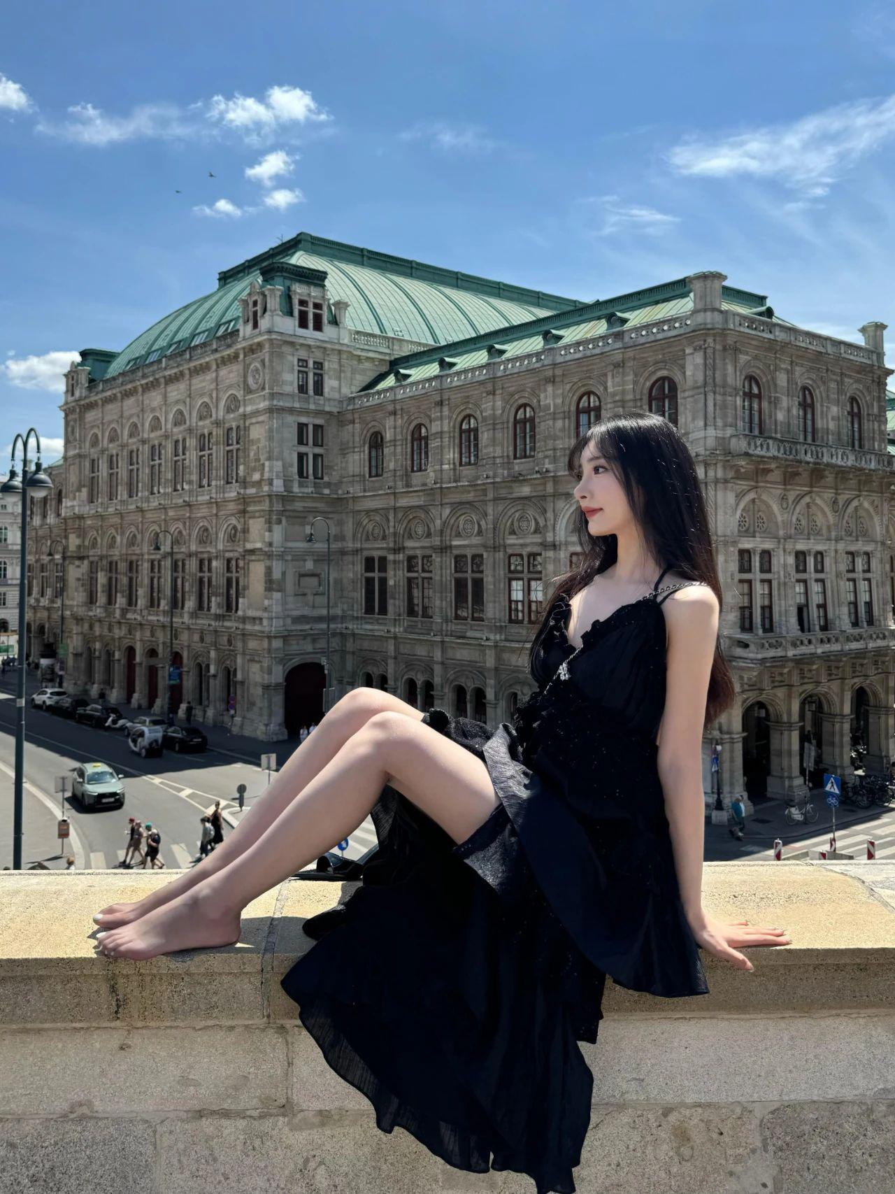 黑色长款礼服裙穿搭指南城堡外在逃公主丨170cm 49kg - 知乎