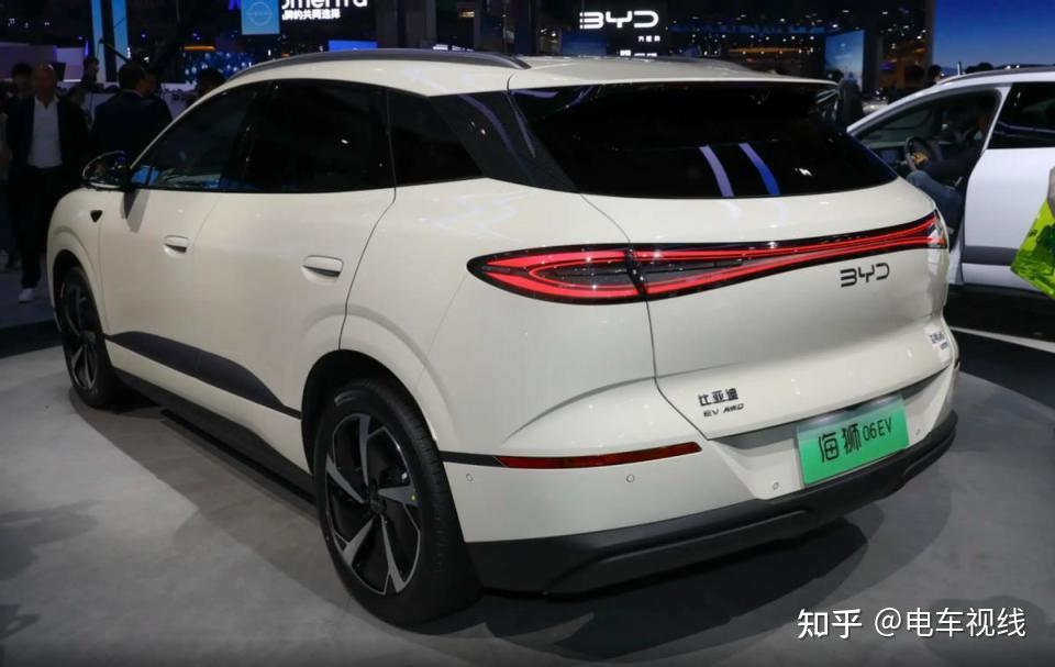 爆款纯电SUV的比拼！零跑全新C11碰上海狮06，哪款车更值得入手? - 知乎