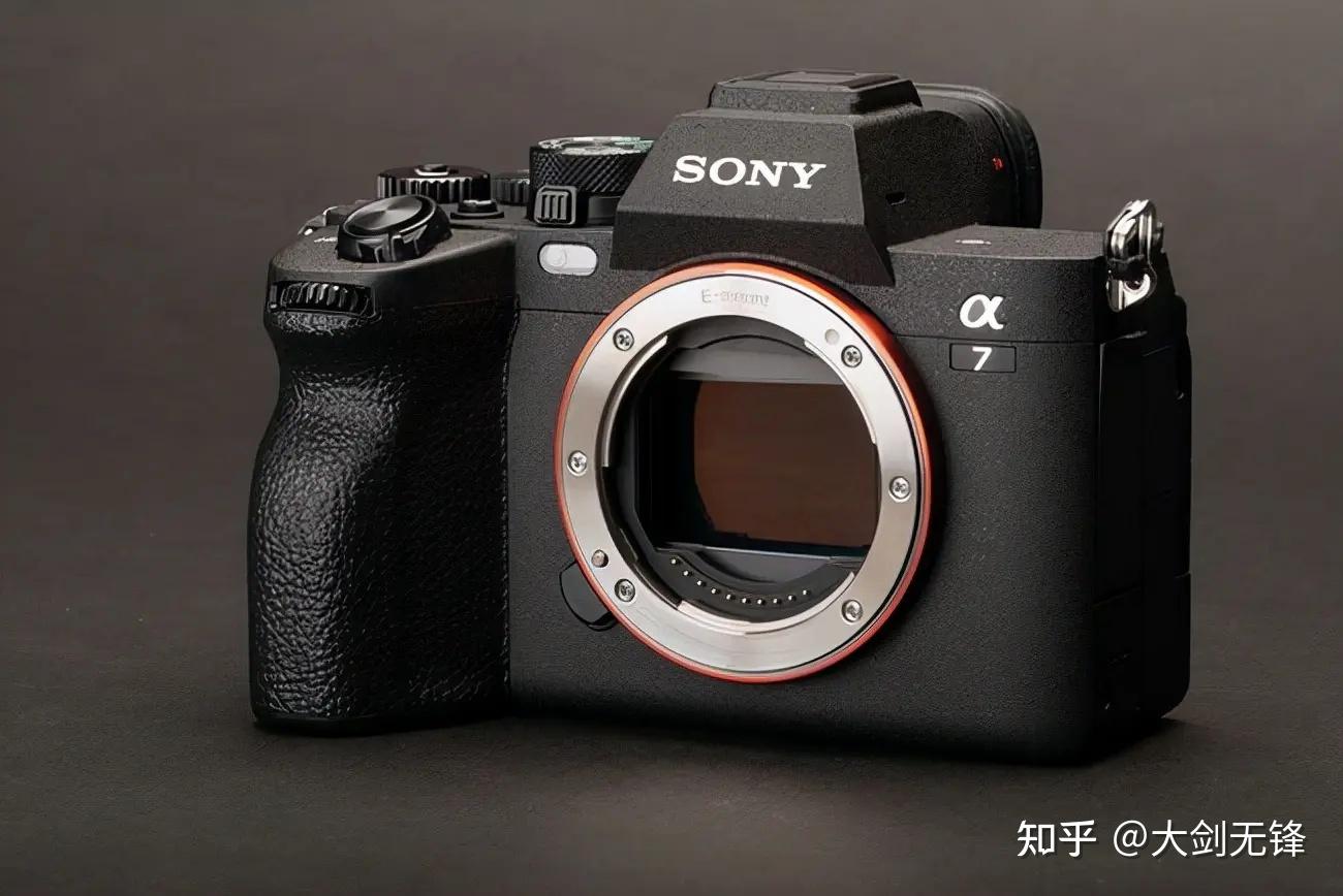 目前被疯抢的索尼Alpha 7 III ，为什么我说已经不值得入手了？ - 知乎
