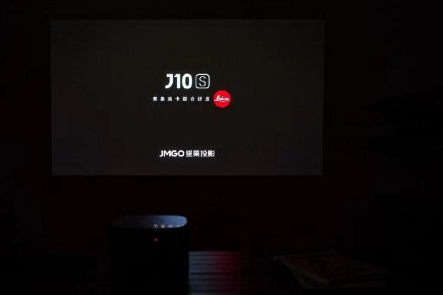 坚果投影J10S实现徕卡D65色温标准的色彩呈现 - 知乎