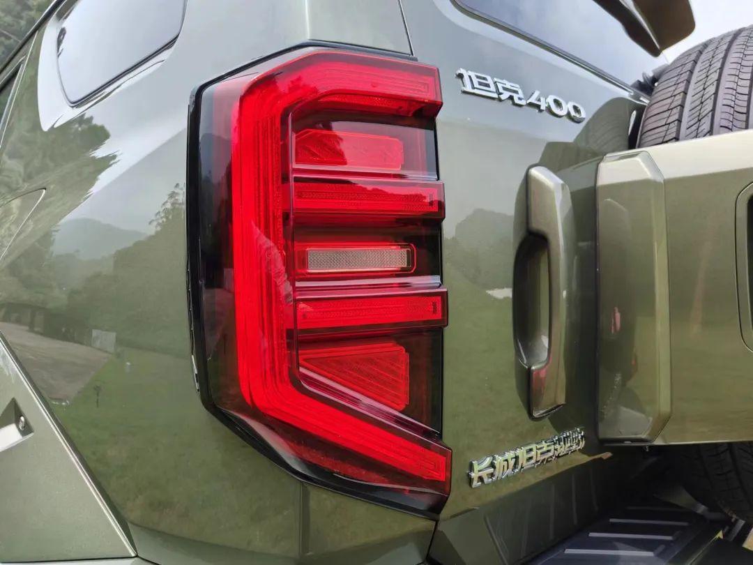 坦克400Hi4-T，还是这个颜色好看！都市野生力量，静态体验曝光 - 知乎