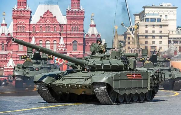 局势升级！俄军改造800多辆T62，美第四代坦克亮相将支援乌克兰？ - 知乎