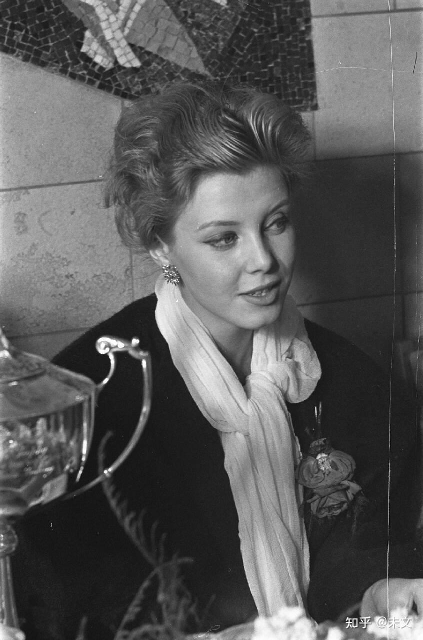 Female 荷兰 科琳·罗特谢弗（Corine Rottschäfer） - 知乎