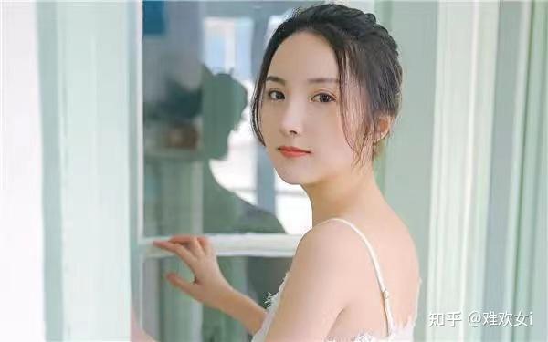 女孩子说肚子疼怎么回复？这般才是高情商的回复！ 知乎